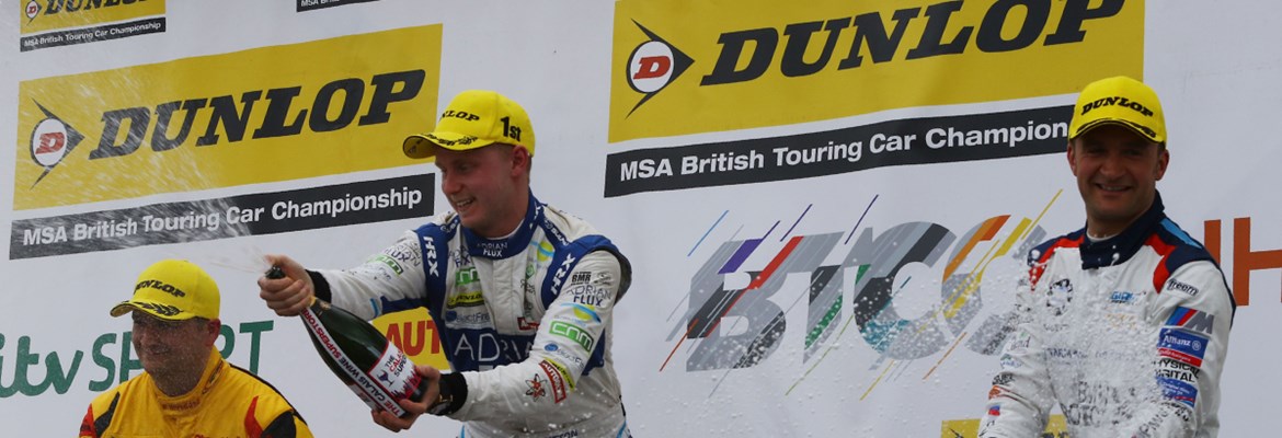 Dunlop MSA British Touring Car Championship - Croft Circuit